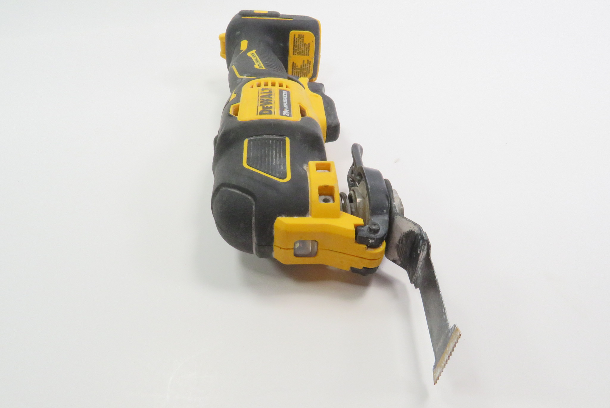 DeWalt DCS354 ATOMIC 20V MAX Cordless Brushless Oscillating Multi-Tool