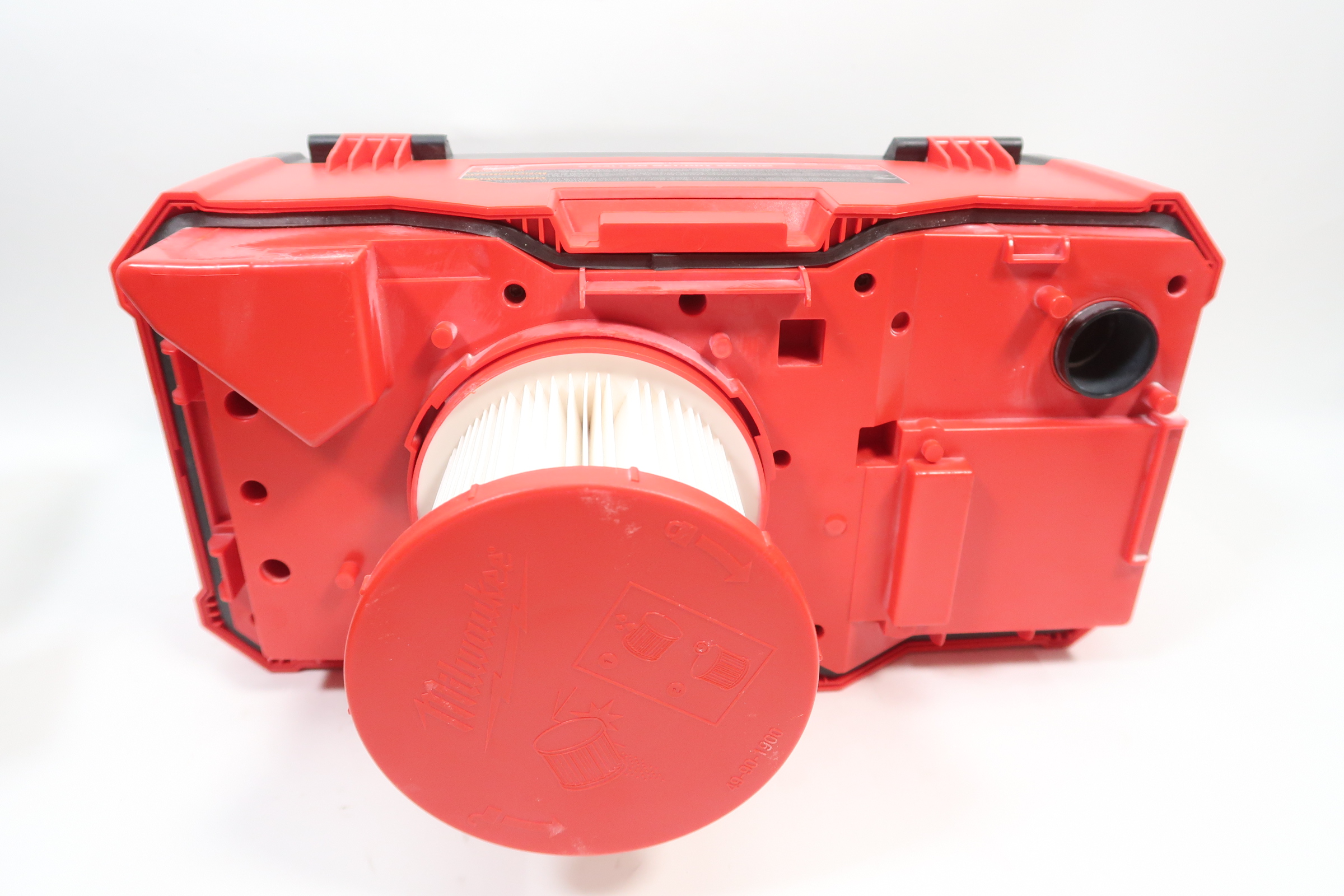 Milwaukee 0880-20 18-Volt 2 Gal. Lithium-Ion Cordless Wet/Dry Vacuum