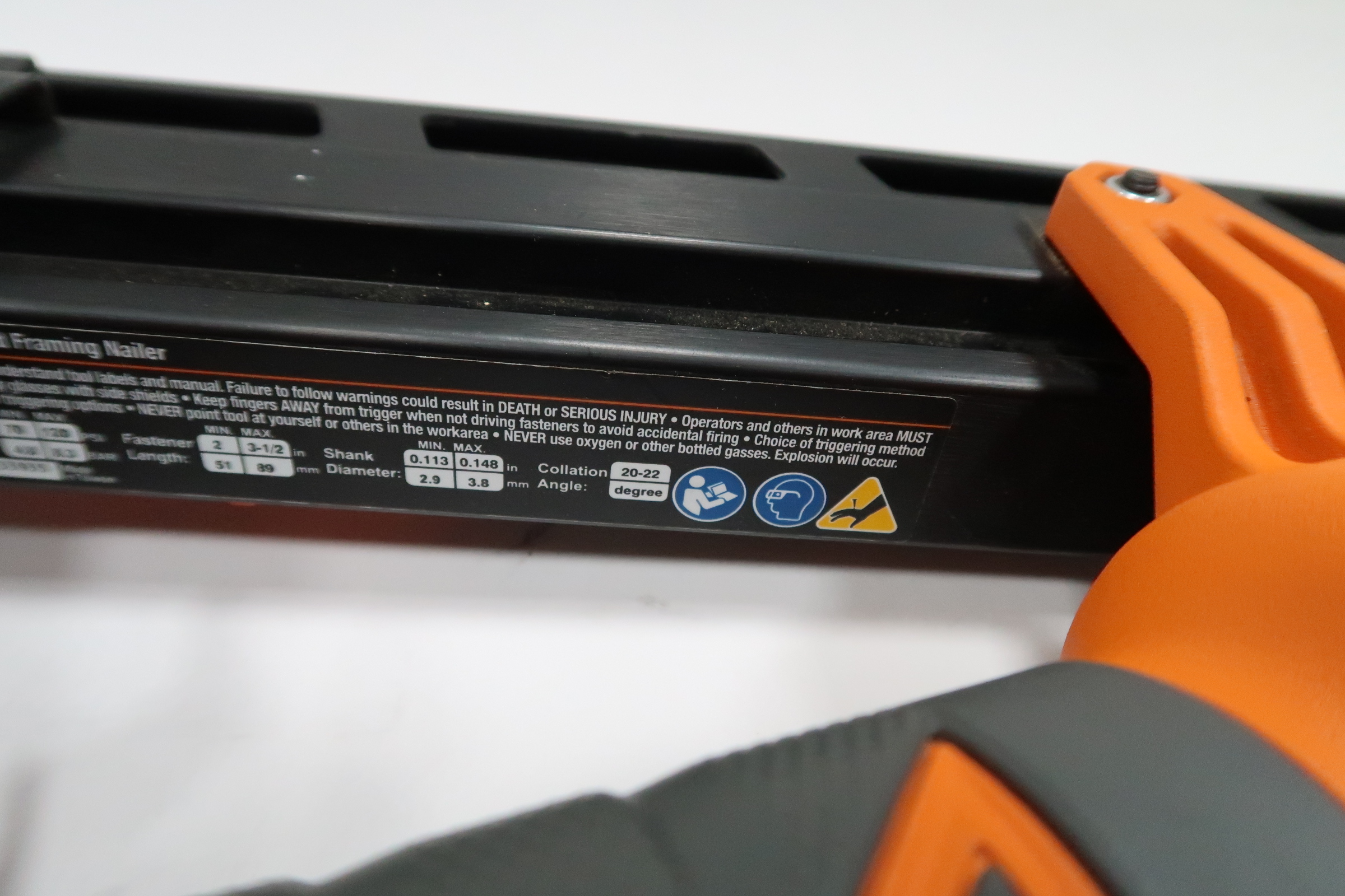 Ridgid R350RHF Pneumatic 21-Degree 3-1/2 in. Round Head Framing Nailer 9850