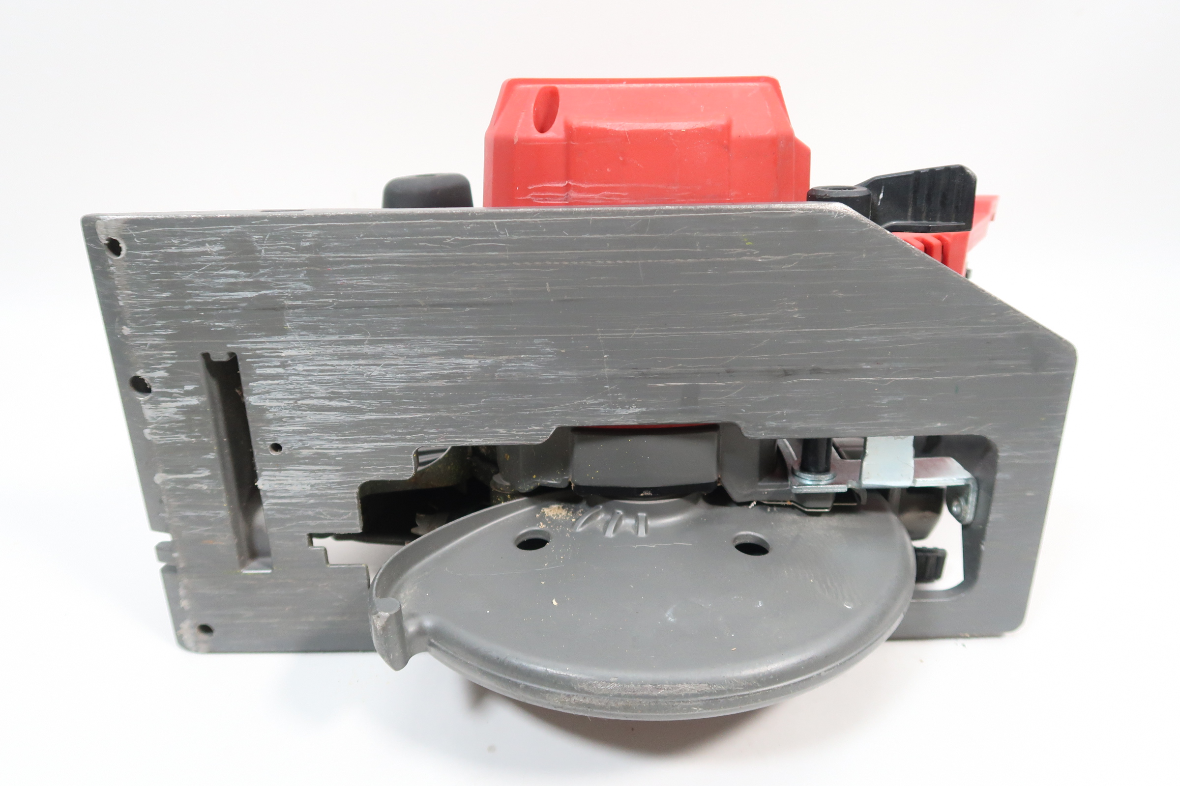 Milwaukee 2732-20 18V Lithium-Ion Brushless Cordless 7-1/4 in. Circular Saw