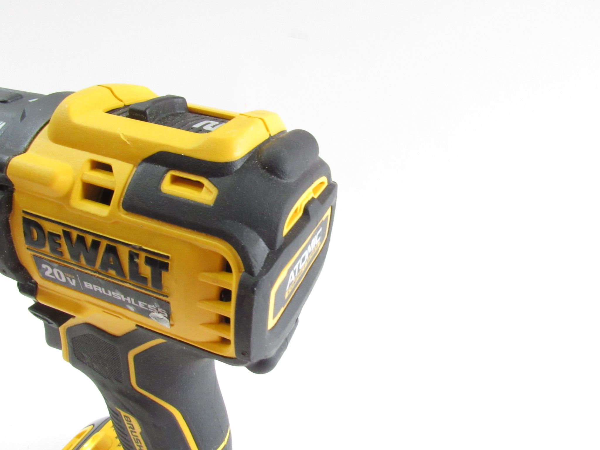 DEWALT DCD708 ATOMIC 20-Volt MAX Cordless Brushless Compact 1/2 in ...