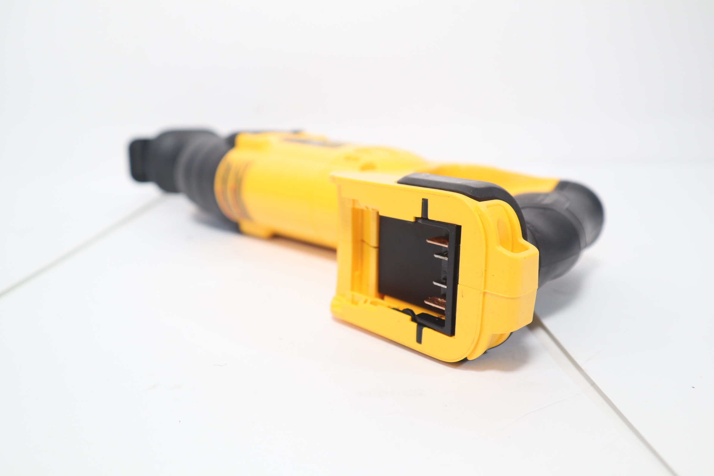 DeWalt DCS381 20V MAX Cordless Reciprocating Saw BFMG (Tool Only)