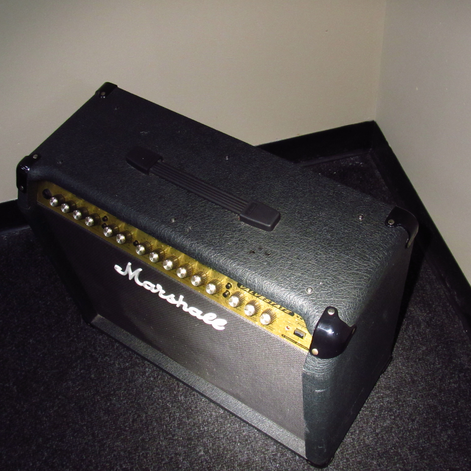 Marshall ValveState VS100 Guitar Amplifier - Local Pick-Up Only