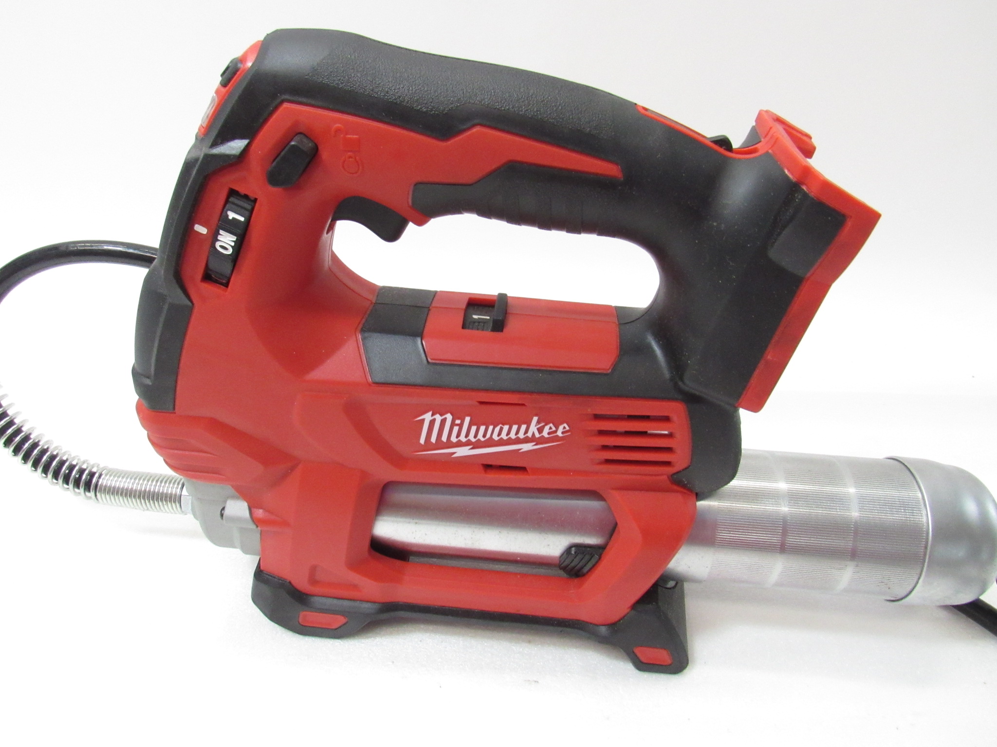 Milwaukee 2646-20 18V Lithium-Ion 2-Speed Cordless Grease Gun