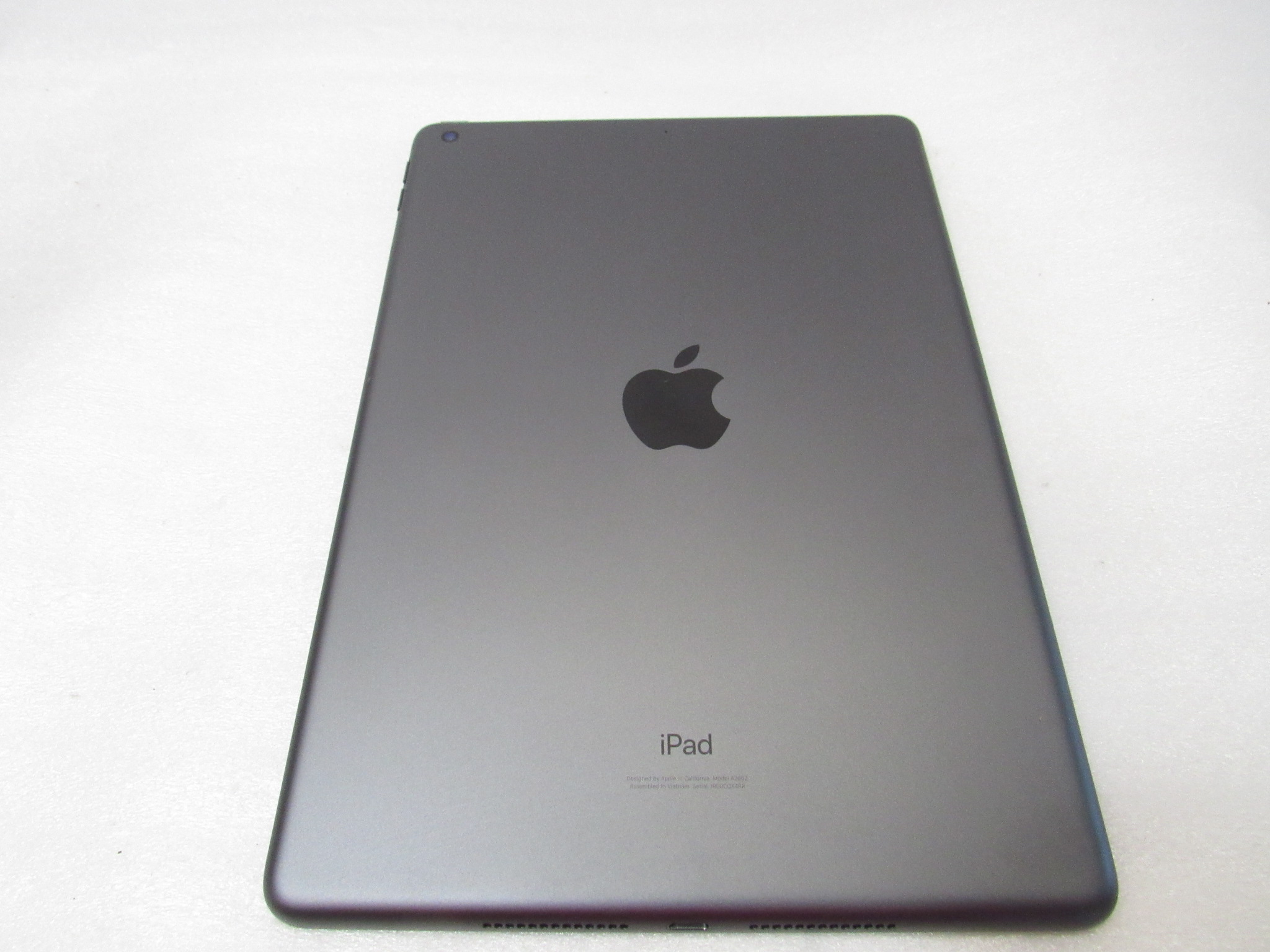 Apple iPad MK2K3LL/A A2602 10.2" 9th Gen (Wi-Fi Only) 64GB Storage Tablet