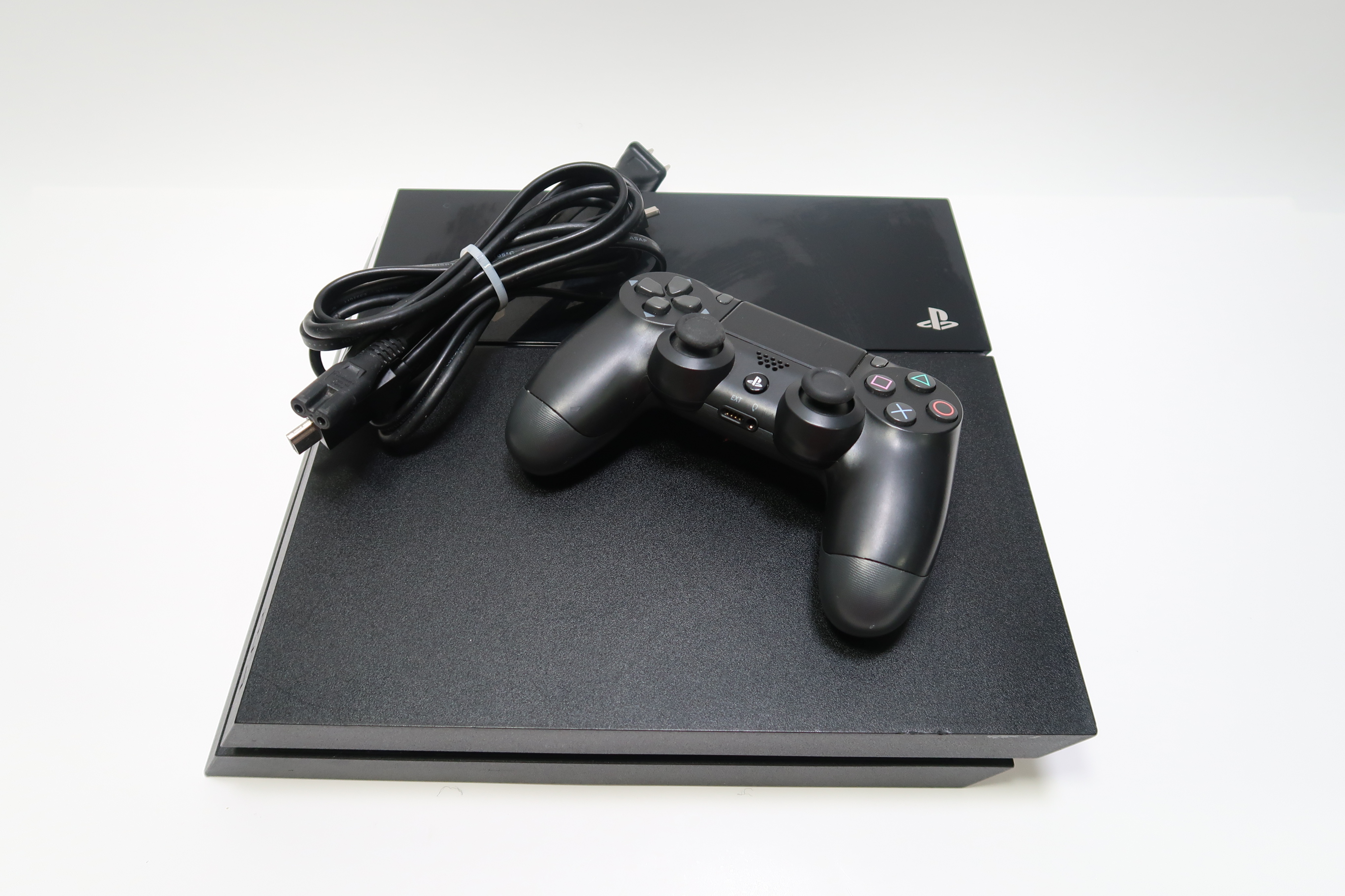 Sony PlayStation 4 CUH-1115 500GB Video Game Console 0485