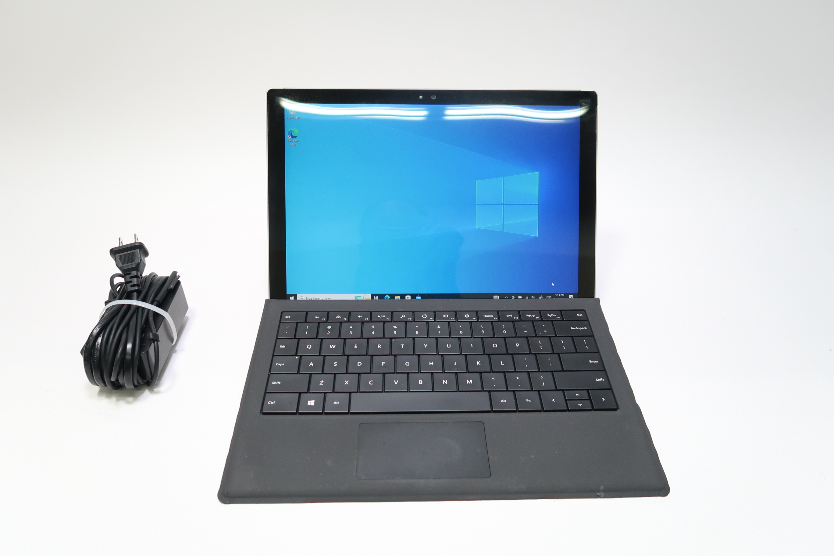 Microsoft Surface Pro 4 1724 Win 10 Core i5-6300U 2.4GHz 4GB RAM 256GB ...