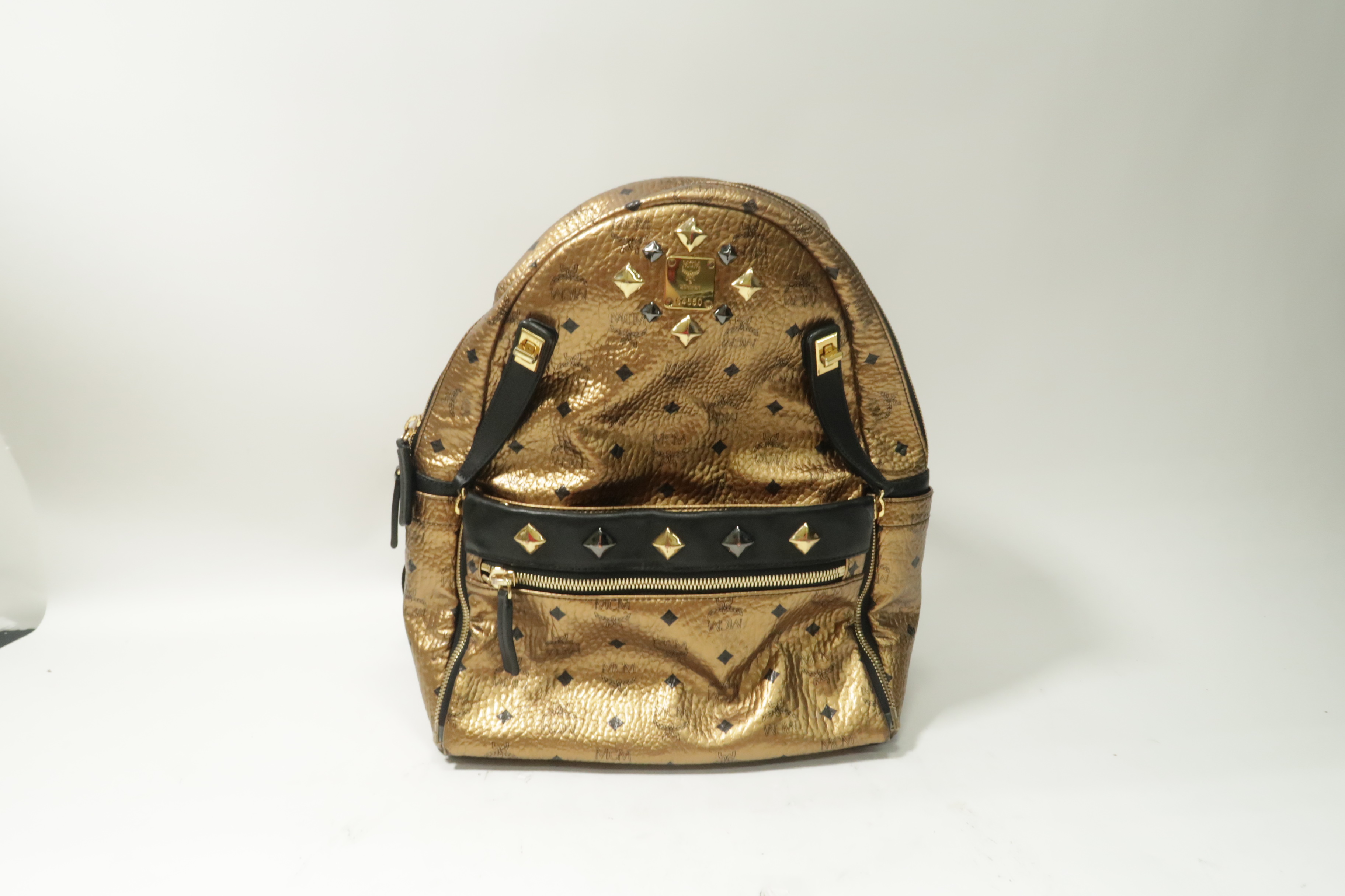 MCM C4550 Stark Leather Metallic Gold Backpack