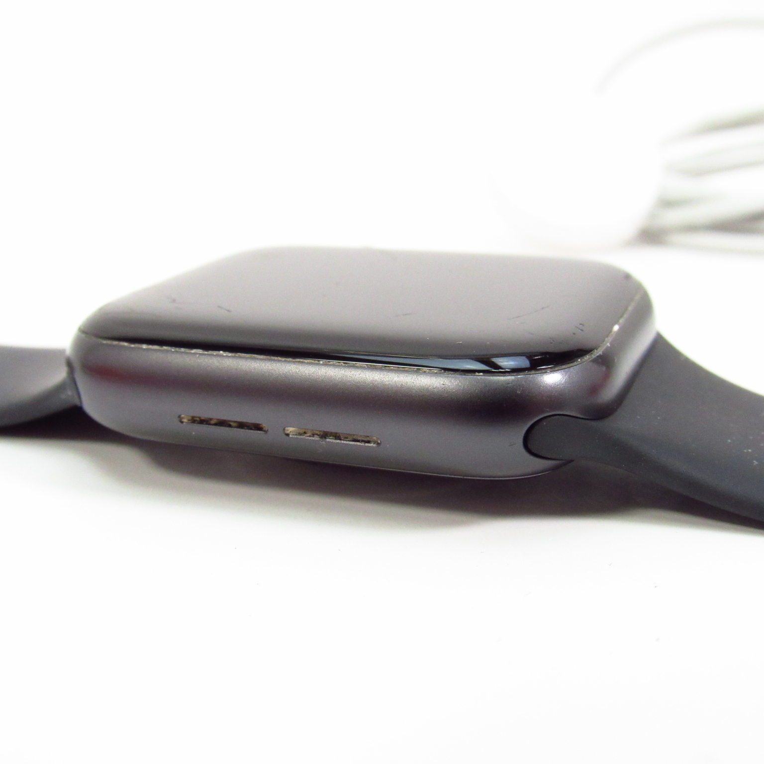 Apple Watch Series 5 MWW12LL/A 44mm GPS LTE Smartwatch - Space Gray