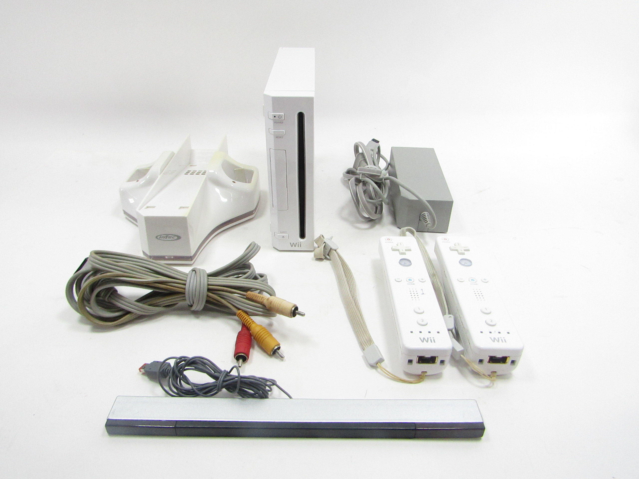 Nintendo Wii RVL-001 512MB White Body Home Video Gaming Console