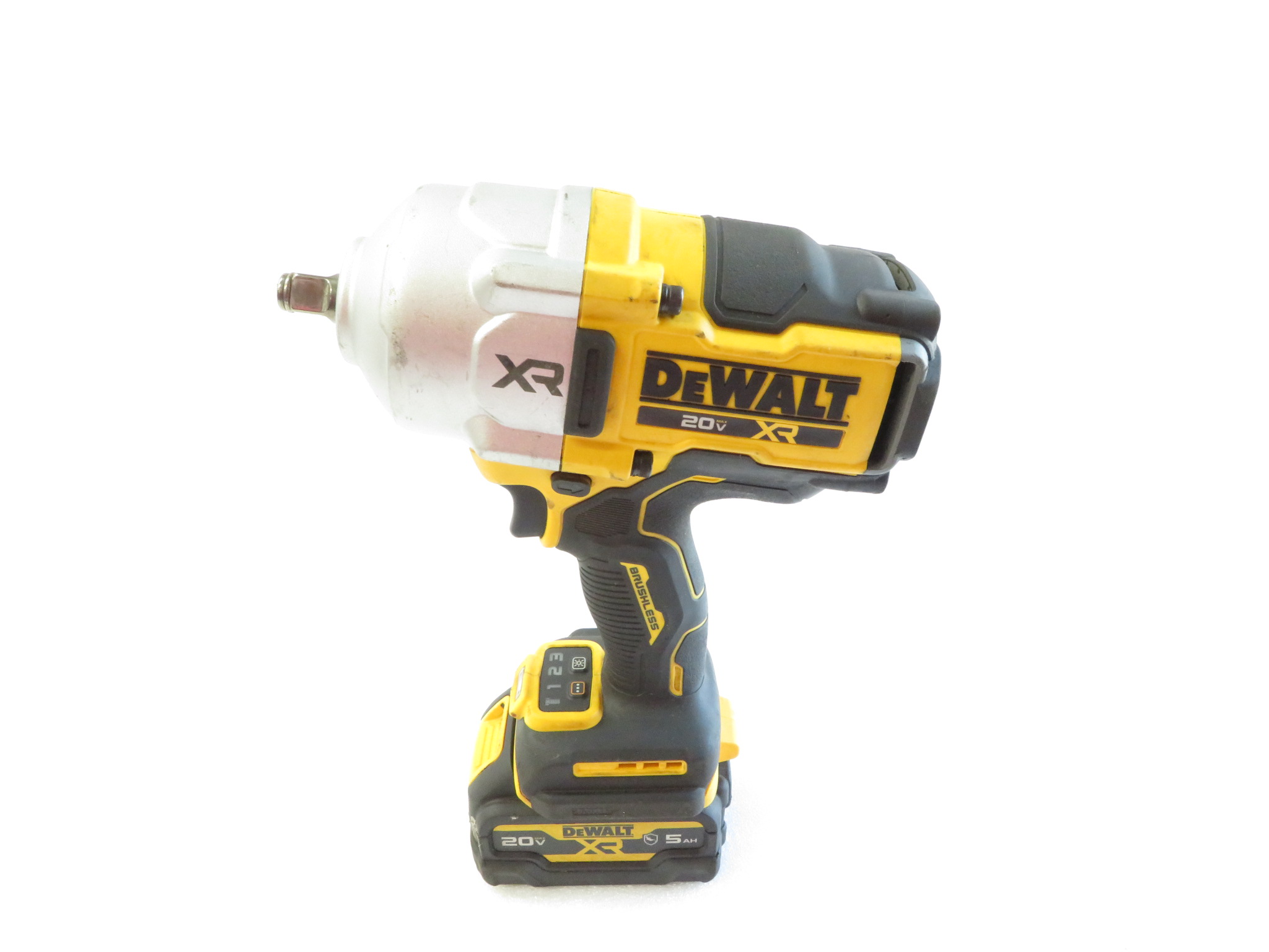 DeWalt DCF961 20V MAX XR Brushless Cordless 1/2 in High Torque Impact ...