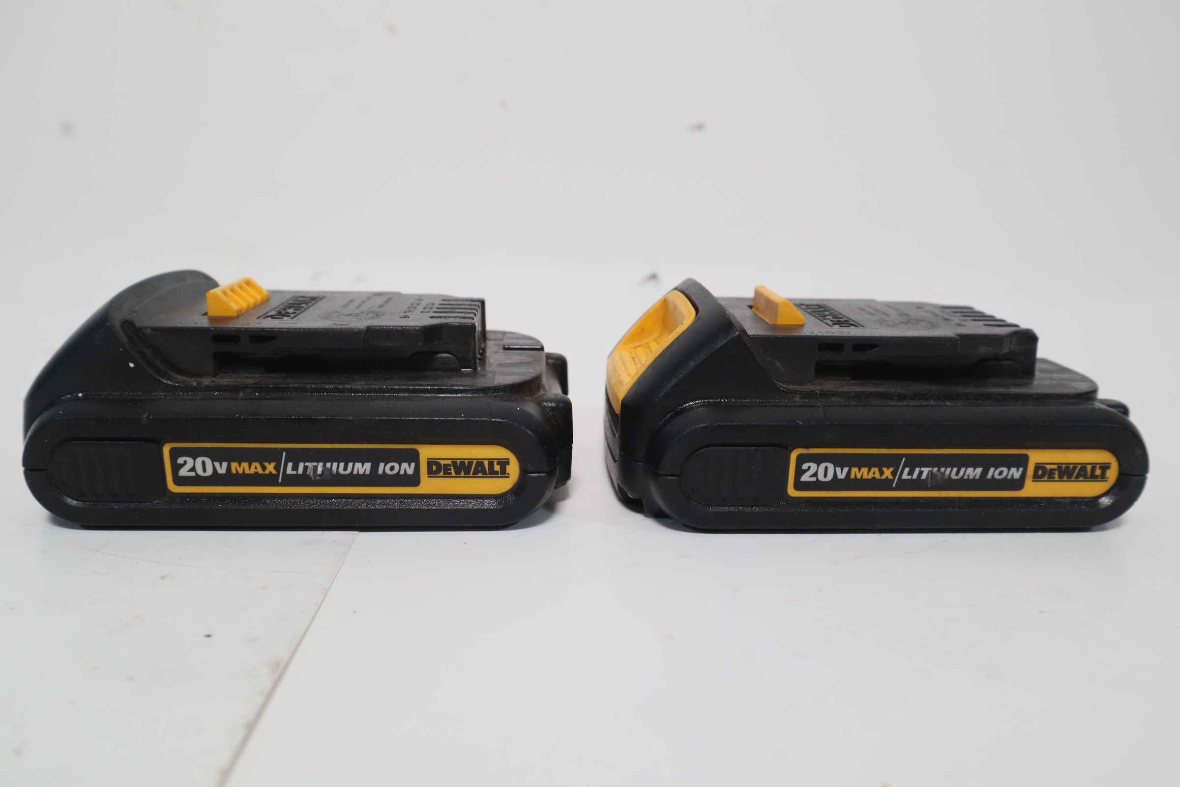 DeWalt DCD771 20V MAX Compact Drill/Driver D3G5 & DCF885 1/4" Impact ...