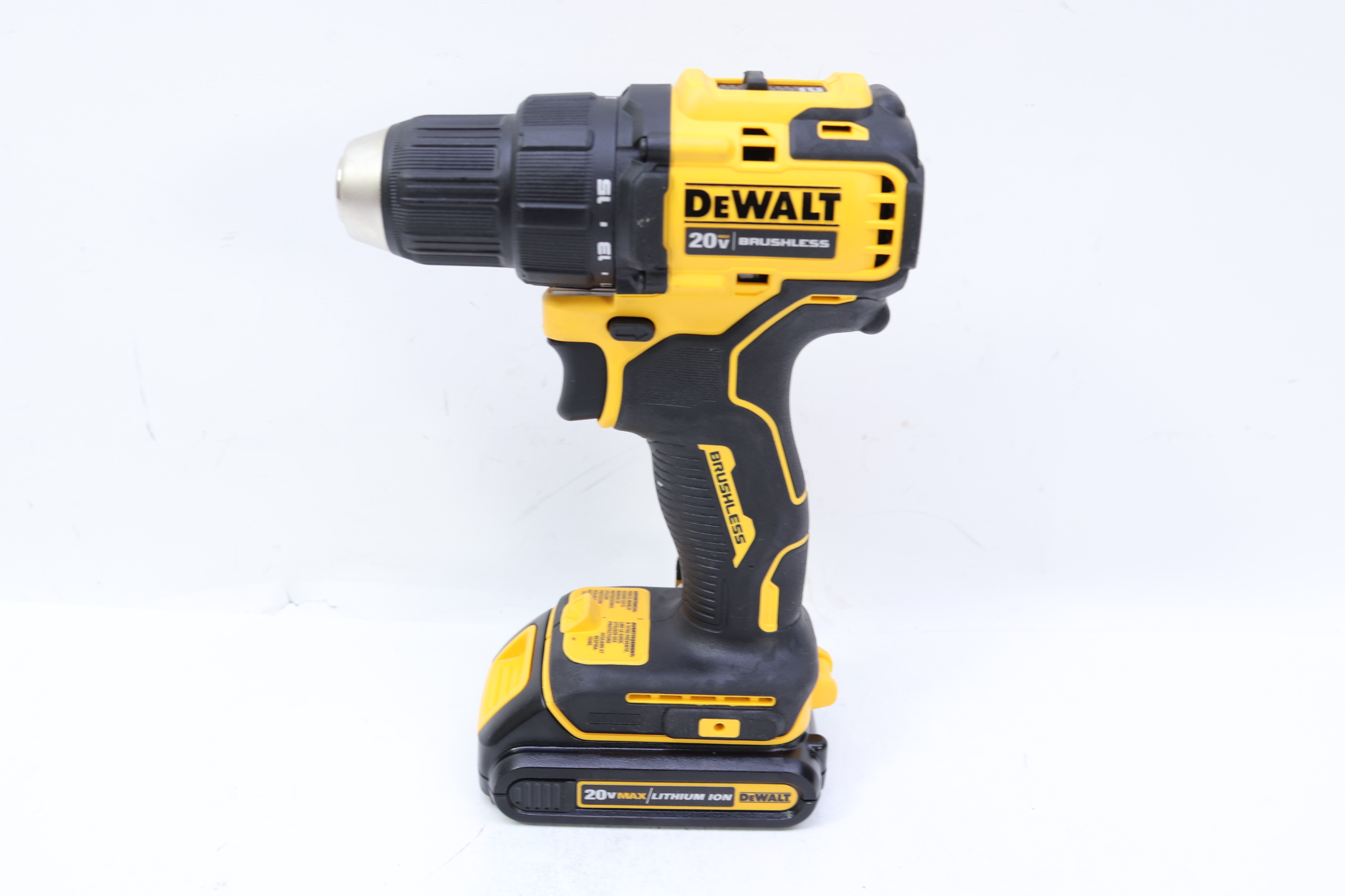 DeWalt DCD708C2 ATOMIC 20V MAX Cordless Brushless Compact 1/2" Drill ...