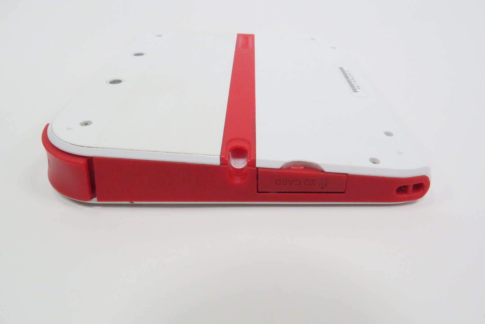 Nintendo 2DS FTR-001 Dual Screen 2D Handheld Video Game System 9717