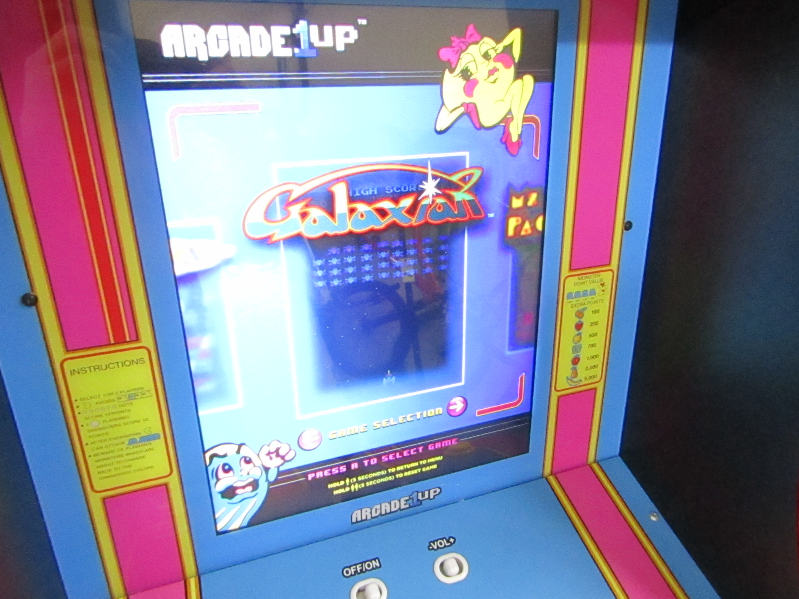 Arcade1Up MSP-C-10179 MS. Pac Man 4 Game Counter-Cade System - Local ...