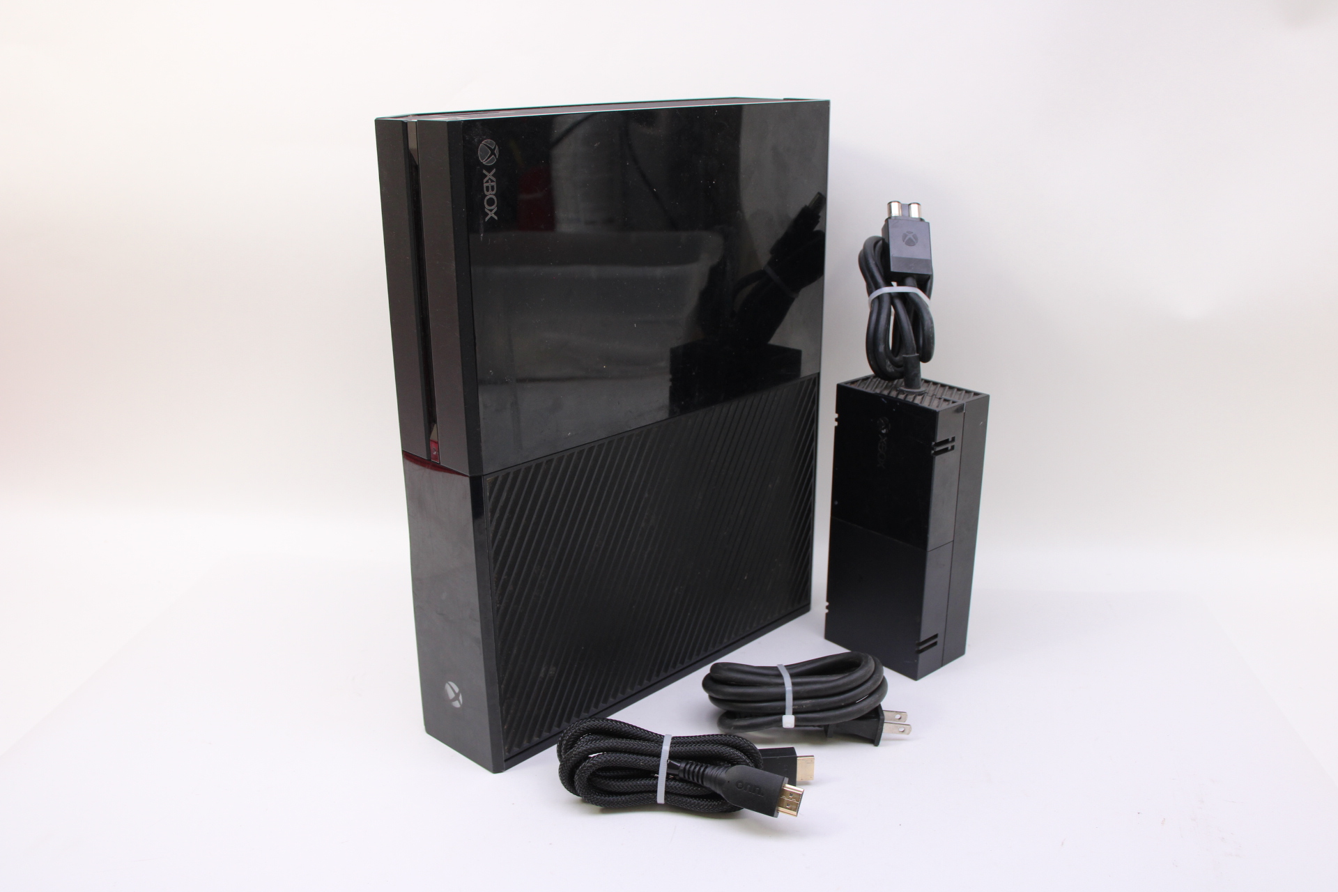 Microsoft Xbox One 1540 500GB HDD Black Body Home Video Game Console - 4389