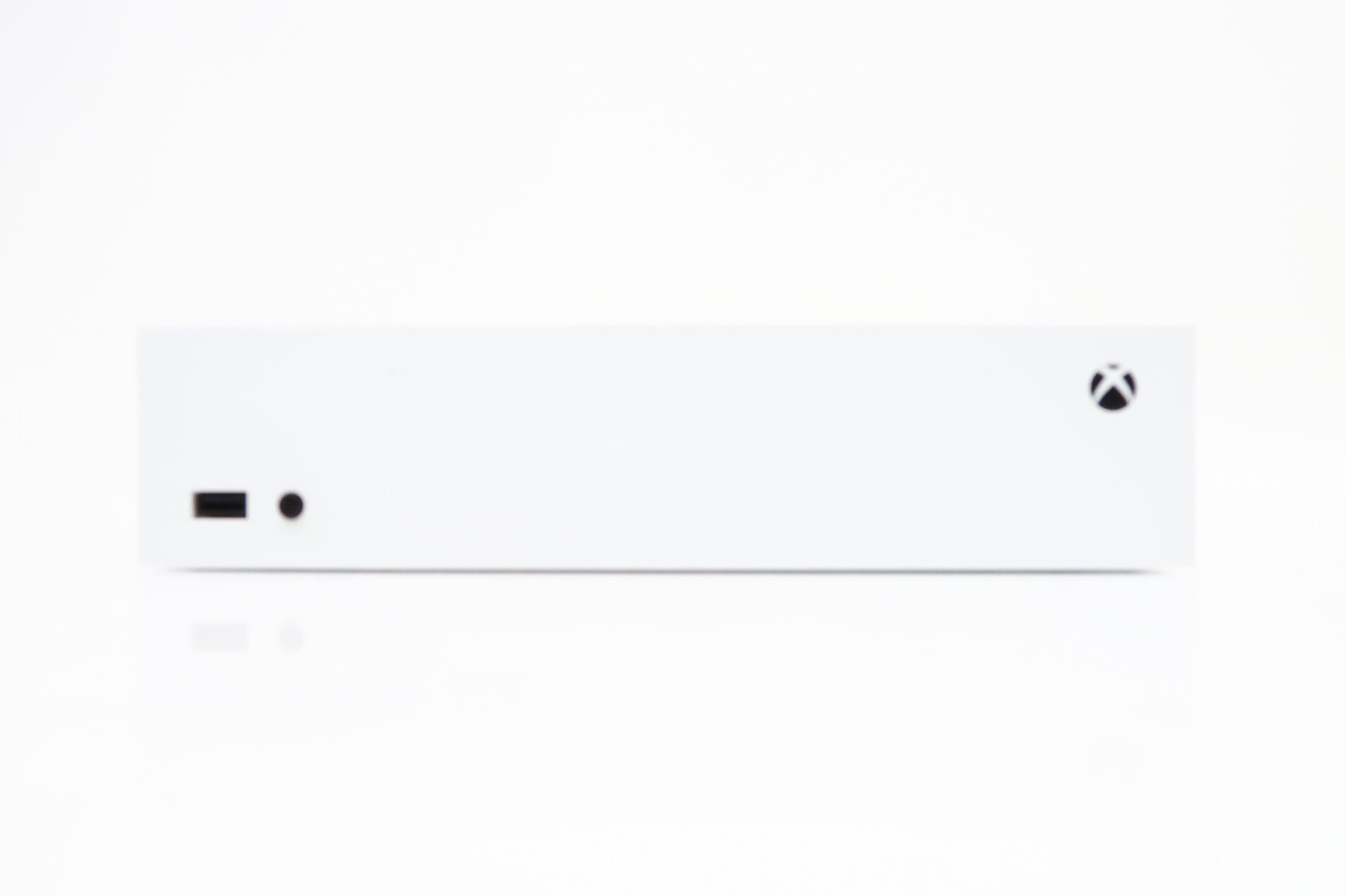 Microsoft Xbox Series S (512GB) 1883 All-Digital Video Game Console