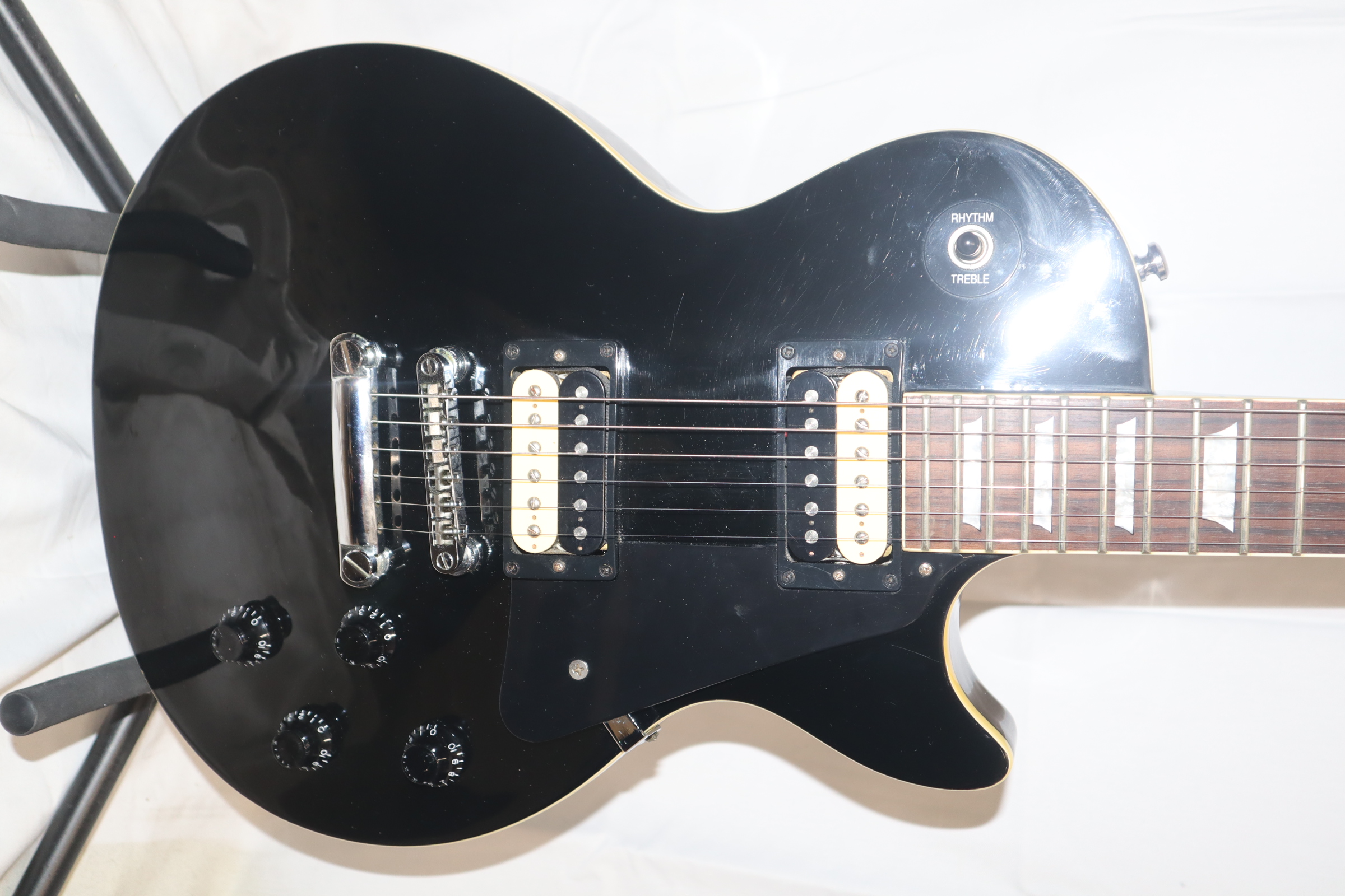 Epiphone Les Paul Model Ebony 6-String 22-Fret RH Electric Guitar 0297 ...