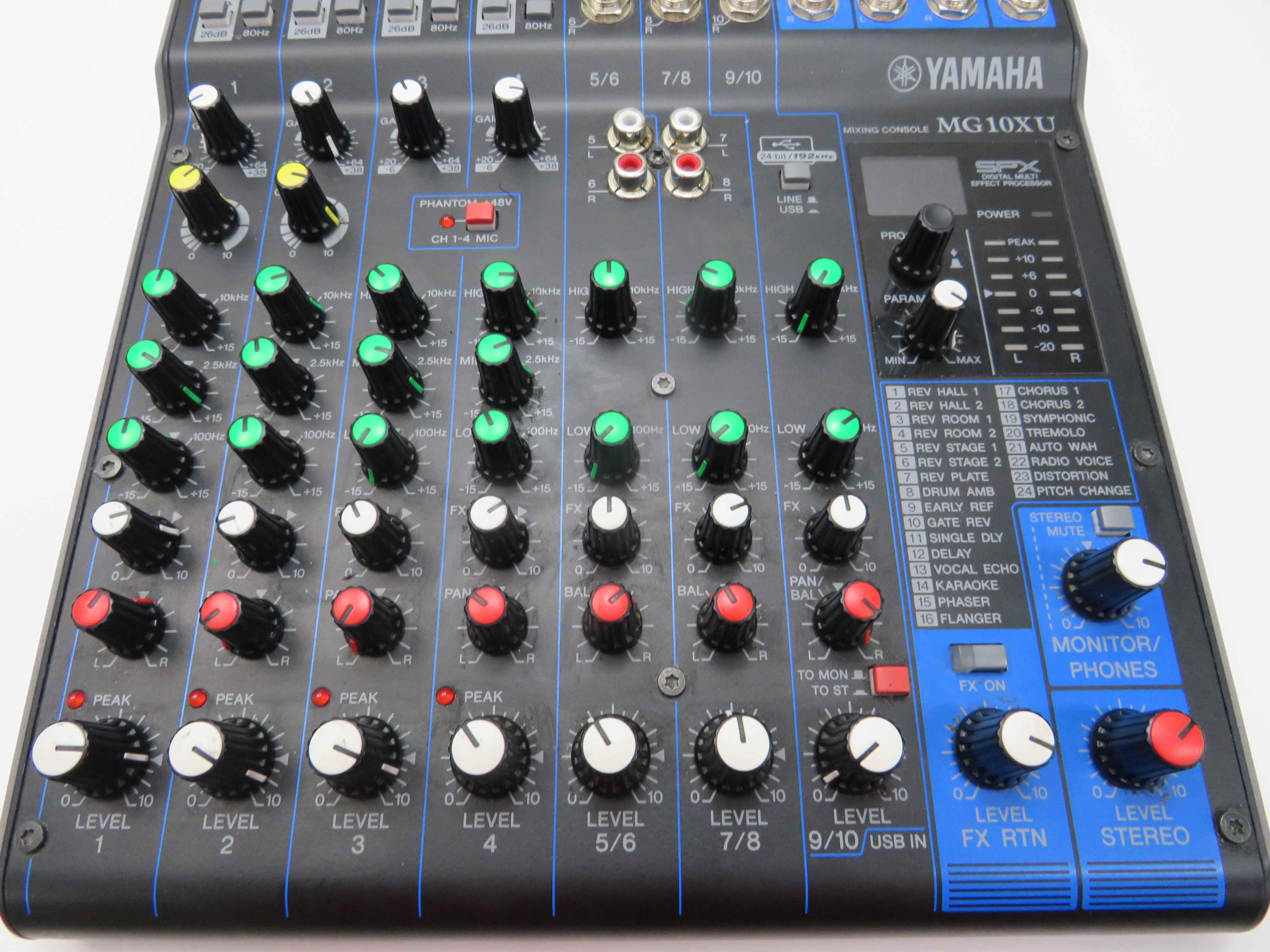 Yamaha MG10XU 10 Channel Mixing Console MG Series