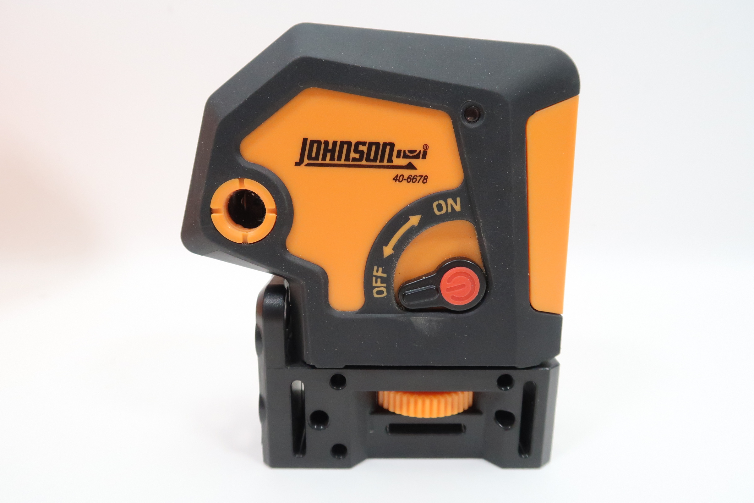 Johnson 40-6678 Self-Leveling 5-Beam Dot Laser Level