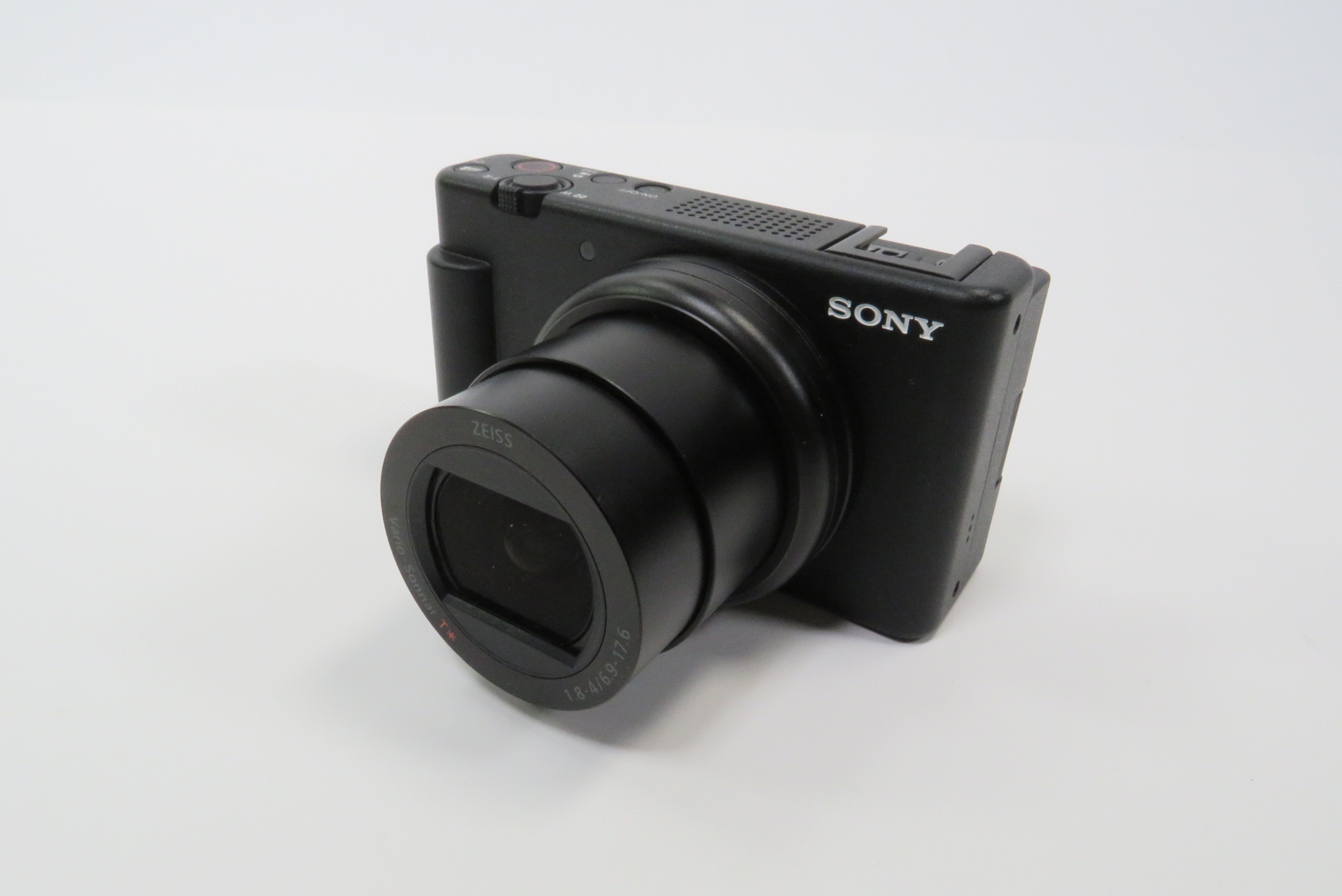 Sony ZV-1M2 20.1MP Photos 4K HDR Video Flip Touchscreen Digital Camera