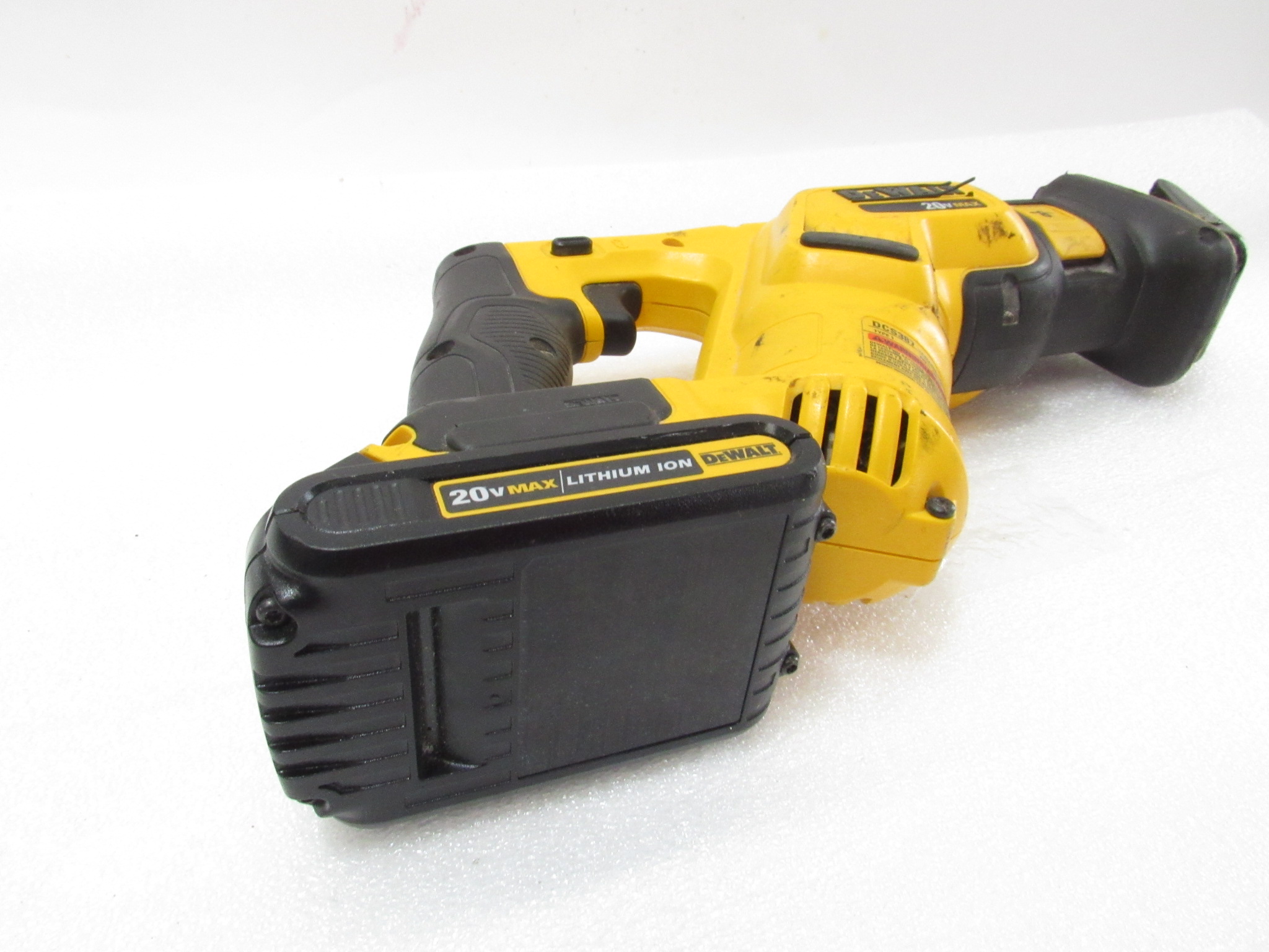DeWalt DCS387 20V MAX Compact Reciprocating Saw